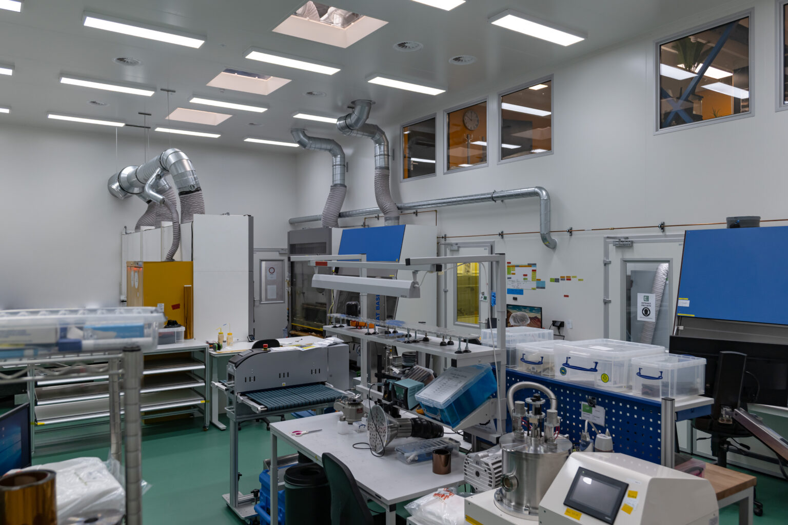 From lab to fab in 12 months - Delft Circuits